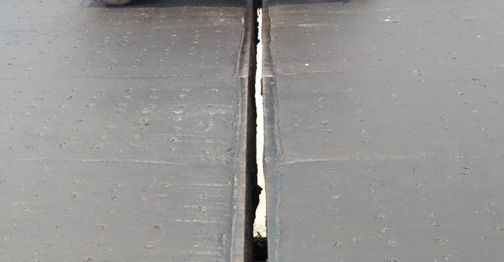 A gap has widened in one span of the Gautam Buddha Bridge, raising ...