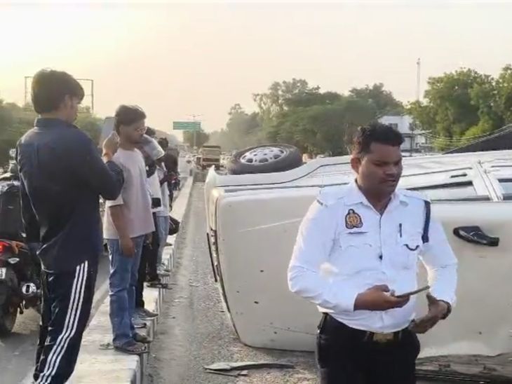 Lucknow Car Rollover: Youth Safely Escape Damper Collision