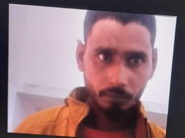 Gohad Jail Escape: Rapist Flees Using Bamboo Poles Over Prison Wall