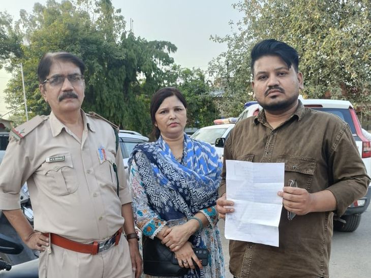 Satna ATM Fraud: Van Karmachari Loses 1.70 Lakh