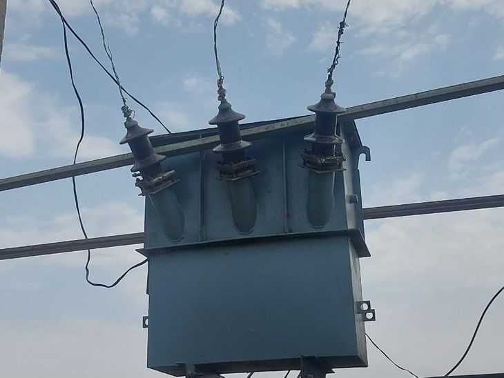 Padri Transformer Fail 15 Days | UP Power Outage; Consumer Anger