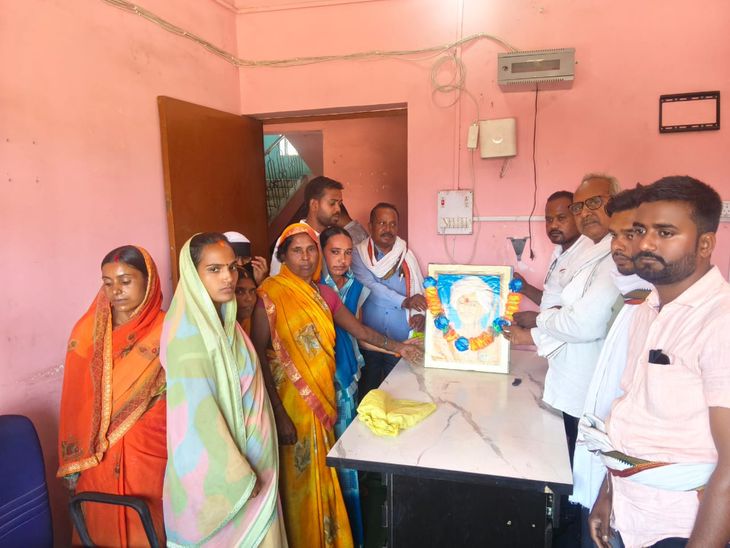 Tribute paid to Birsa Munda on his martyrdom day