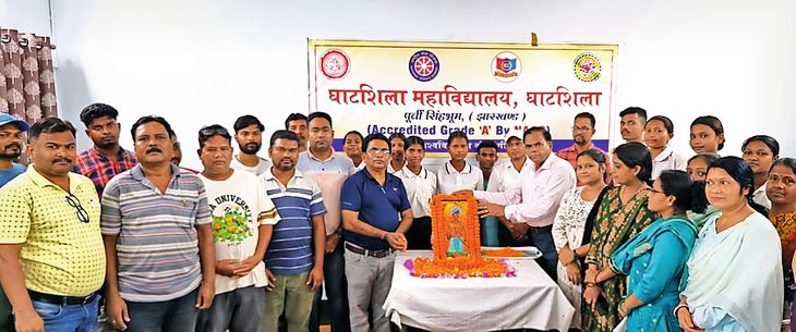 Birsa Munda's legacy is still a source of inspiration for the youth: Dr ...