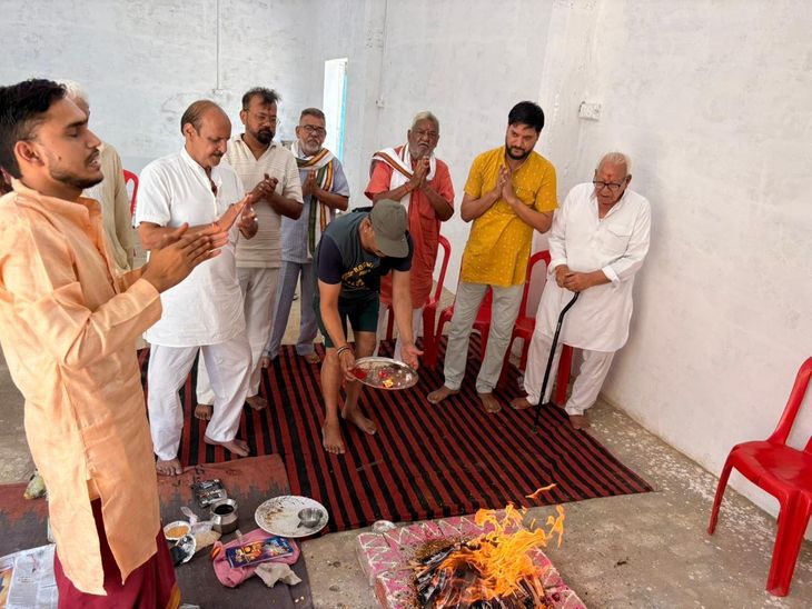 Sambhal Chandusi Yagna for PM Modis Long Life & Viksit Bharat