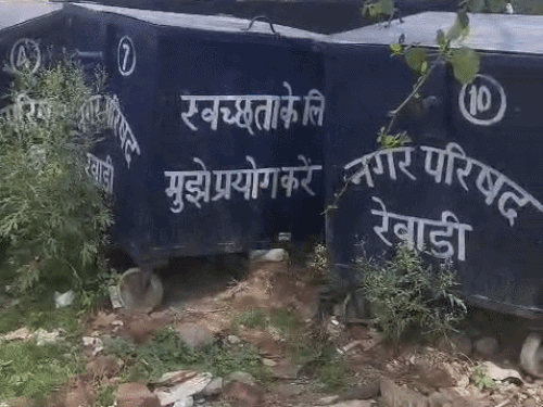 Rewari: Four-color dustbins made mandatory for shops and houses; fines ...