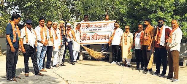 Modi completes 12 years, cleans up Suta Balaji Dham in Anta