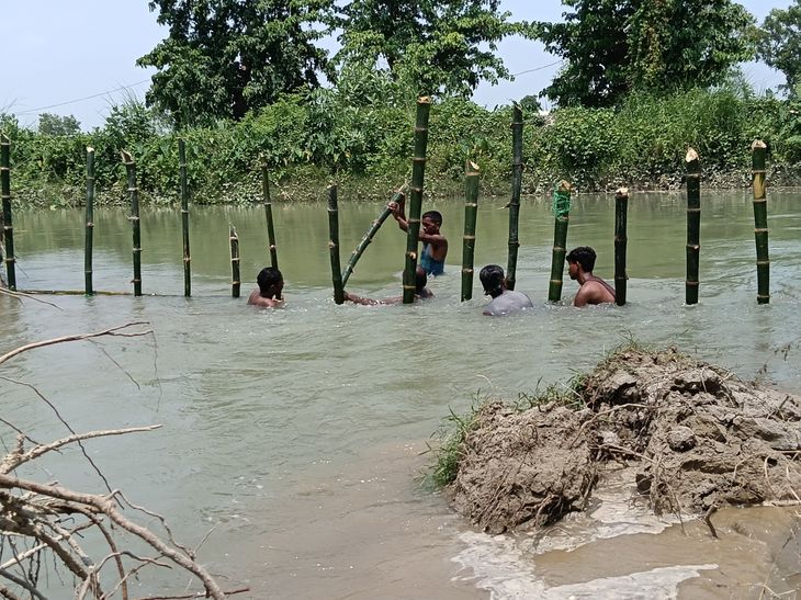 Kushinagar Canal Breach: Crops Submerged, Village Waterlogged