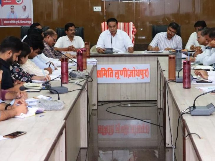 Minister Jogram Patel: Officials Monitor Field Water Distribution | Jodhpur