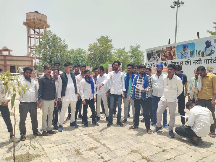 Madavara Bhim Army Protest | Illegal Land Grab & Revenue Issues