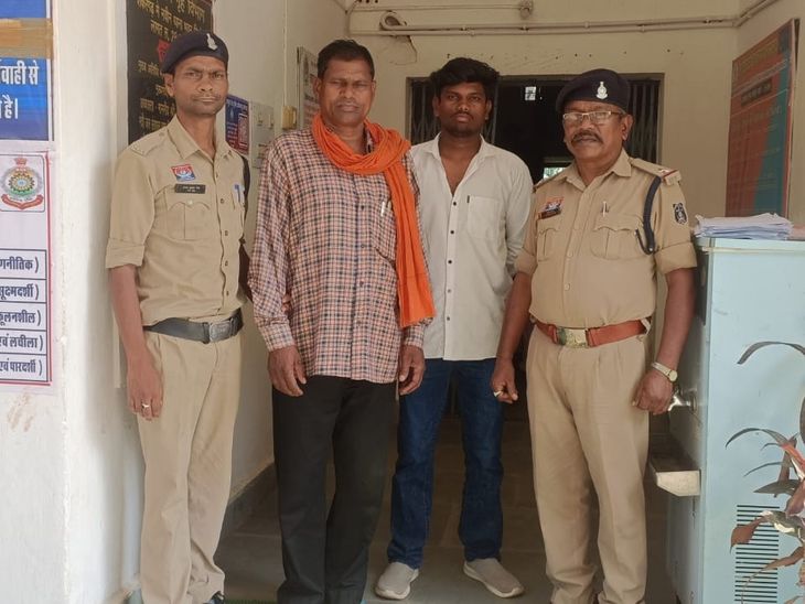 Balrampur Arrests | 3 Held for Attacking Couple Over Chilli Plants
