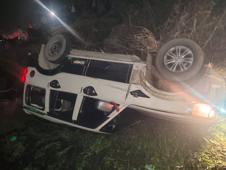 Sitamarhi Scorpio Overturn Accident | 15 Feet Fall, Passengers Safe