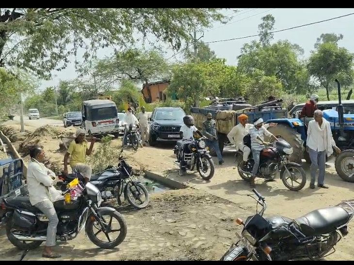 Goverdhan Chhata Road Traffic Jam | Pali Villagers & Devotees Struggle