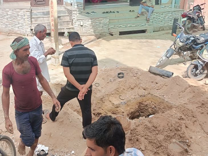 Kuchera Water Crisis | Jal Shakti Employees Tackle Heat