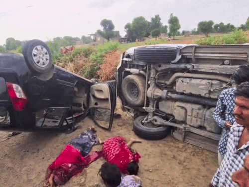 Jalore Car Accident | Temple Visit Turns Tragic, Four Injured