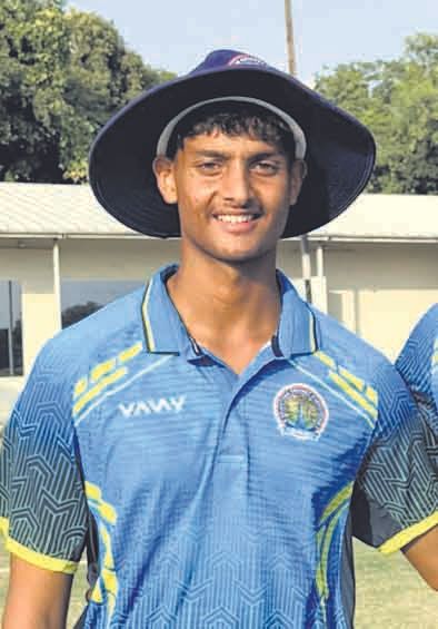 Colvin Shield; Sikar Knockout: Parth scores 208