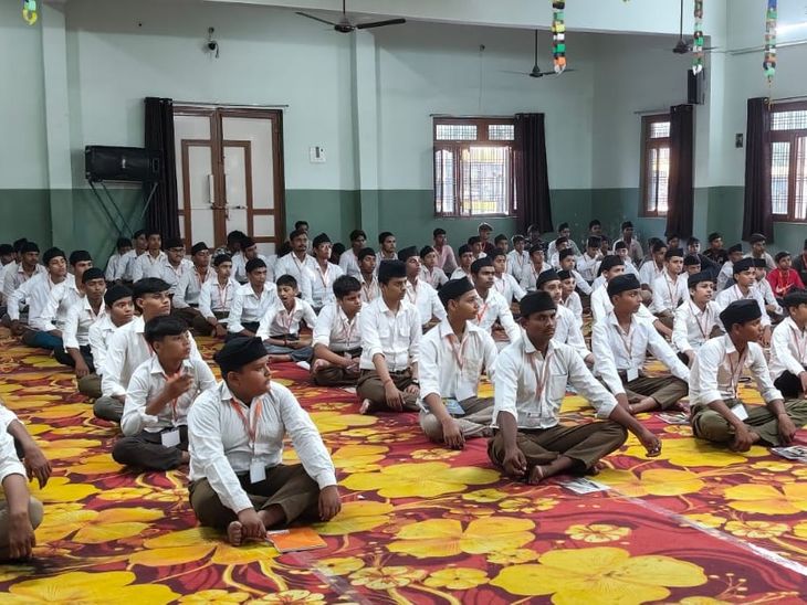 Ghiror RSS Training: Yoga, Rashtra Chintan Emphasis in Mainpuri