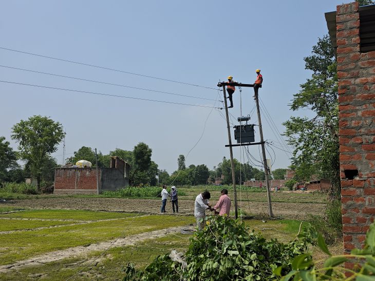 Chishtipur Power Restored | New Transformer & Pole Installed in Atrauliya