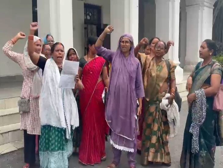 Surguja Liquor Shop Protest: Ultimatum Issued; Mahatari Vandan Funding ...