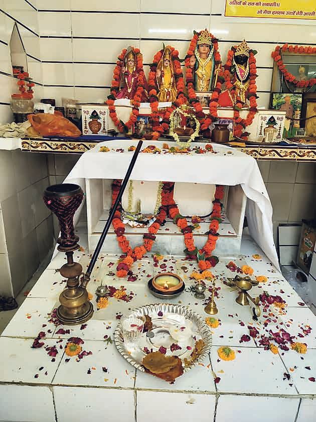 On Amavasya, Bhandara was organised at Nagarsen Baba Temple and Kheer ...