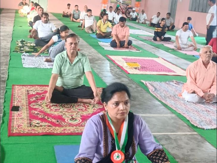Puwayan Inter College Yoga Aasan | Amrit Yoga Week Day 2