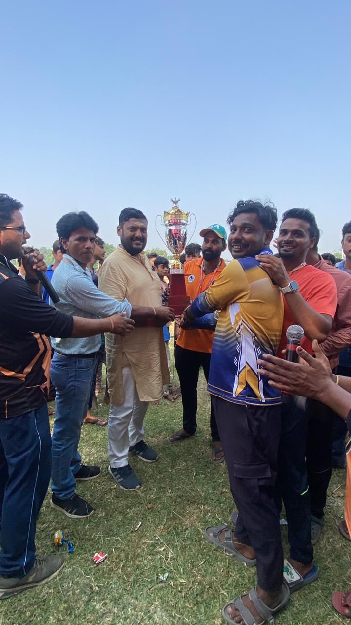 Godda defeated Bounsi by 24 runs to win the title.