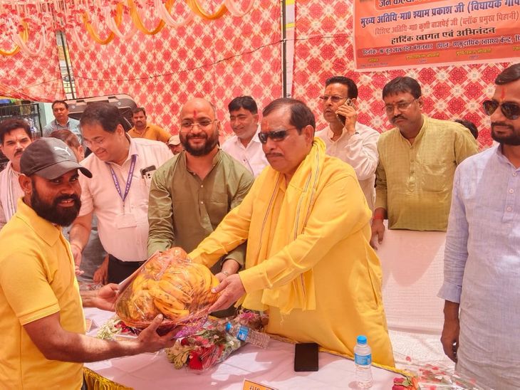 Hardoi Piphani TB Treatment & Ayushman Card Distribution Camp