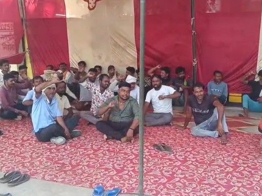 Bhind Nagar Parishad CMO Post Empty, Salary Stuck; Workers Demand Payment
