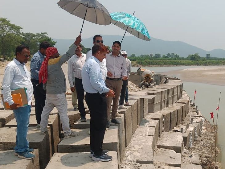 UP Irrigation Dept Alert | Flood Prevention Bihar Gandak River B-Gap ...