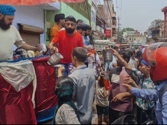 Mirzapur | Guru Arjan Dev Ji Shaheedi Parv: Langar, Bhakti Mahol