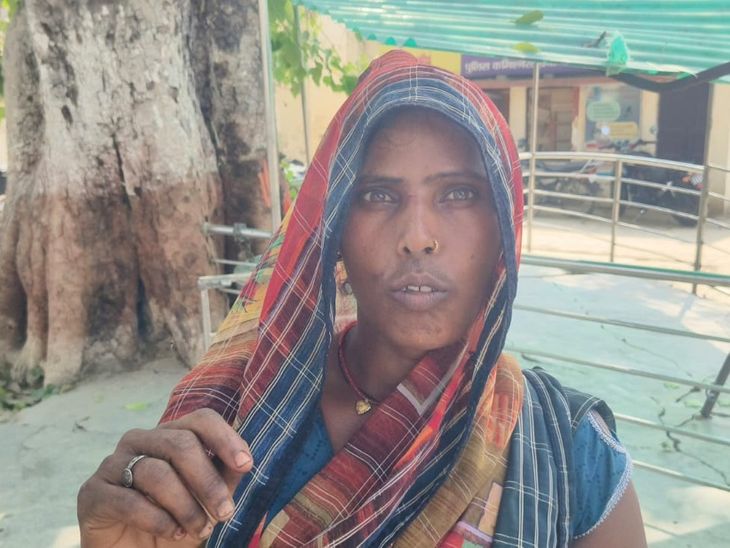 Prayagraj Water Dispute | Three Injured, Police Probe