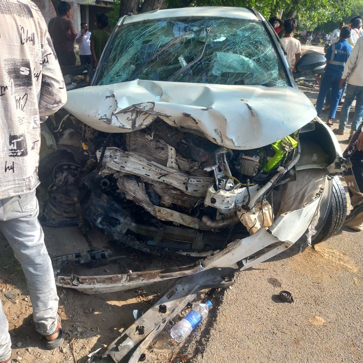 Two cars collided head-on, three people including a woman died, 11 ...