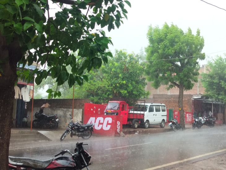 Bar Laitpur Relief from Humid Heat | Heavy Rain