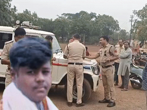 Tilda Newra Minor Fight Turns Bloody | One Dead, Another Injured ...