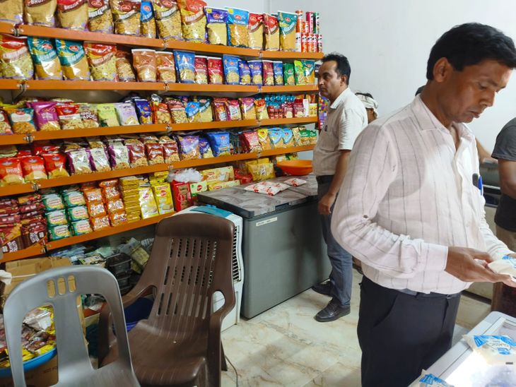 Siddharthnagar Food Dept Sends 6 Samples For Testing | Milk-Dahi मिलावट