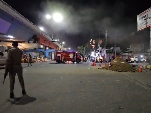 Mathura PNG Line Rupture | Chauraha Evacuated, Night Repair Work
