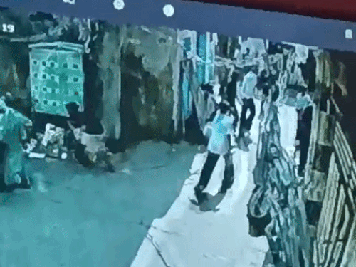 Ludhiana-Family-Attacked-Stone-Pelting-Video-FIR-7- Booked-News