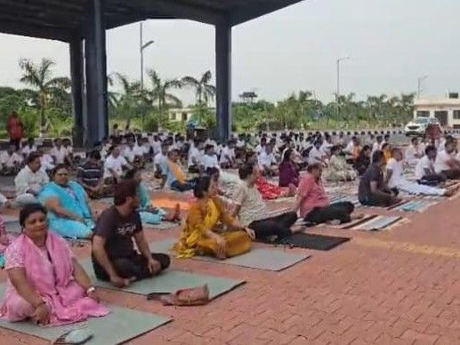 Raxaul SSB Jawans & Locals Perform Yoga at ICP World Yoga Day Camp