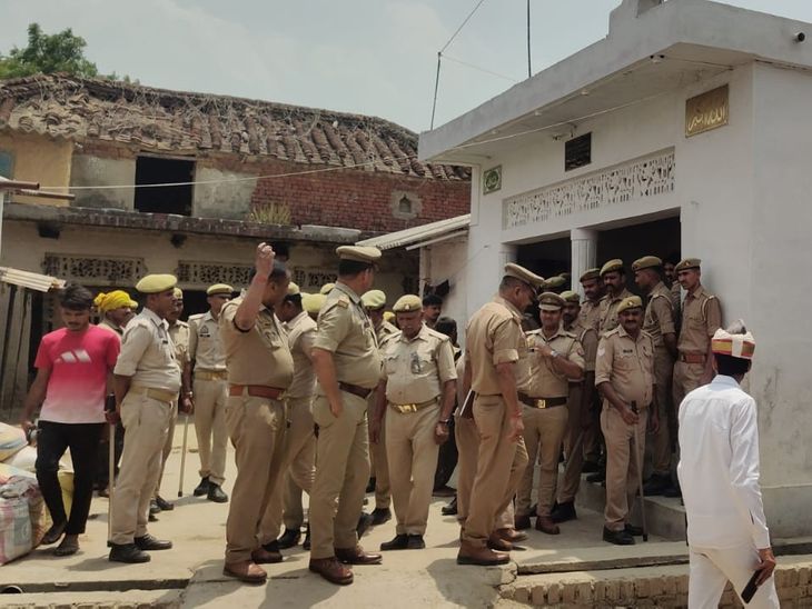 Bhanpur Masjidiya Village Peace March | Four Houses Searched; Ram Saran ...