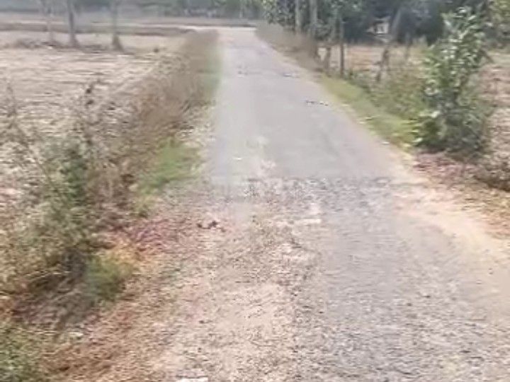 Gauhania Road Bad State | Villagers Hurt, Traffic Disrupted
