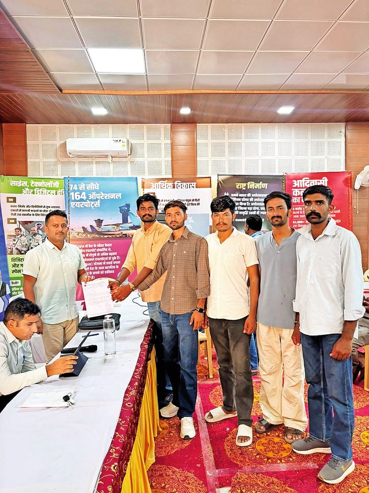 Officials submitted a memorandum regarding development work in the college.