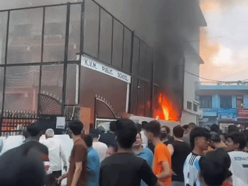 Haldwani KVM School Fire | Building Engulfed in Flames
