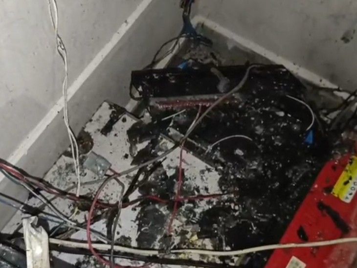 Ghansaur Police Station Fire | Computer Room Burnt, Documents Destroyed ...