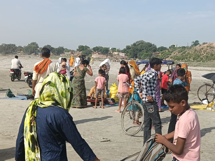 Bhojpur Ganga Ghat Ganga Dashara Crowd | Security & Cleanliness ...