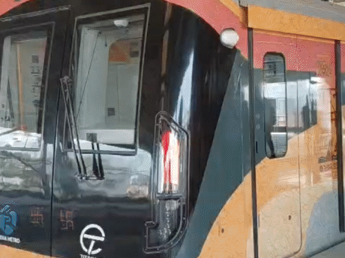 Patna Metro Inauguration: CM Samrat Chaudhary Opens Malahi Pakdi ...