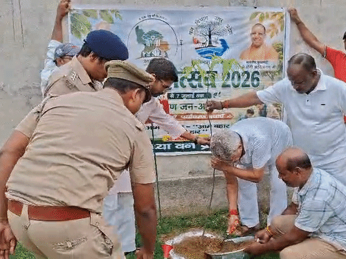 Ayodhya MLA Ved Prakash Gupta Plants Trees | Environment Protection