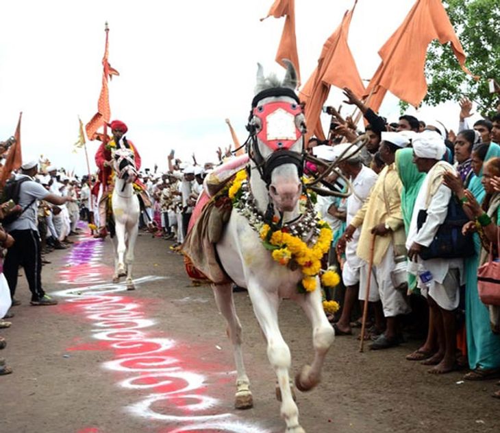 wari ubhe ringan 2017 information in marathi | चंदोबाचा लिंब येथे ...