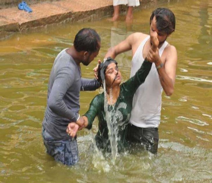 See How People Torchard Girls To Relief From Devil