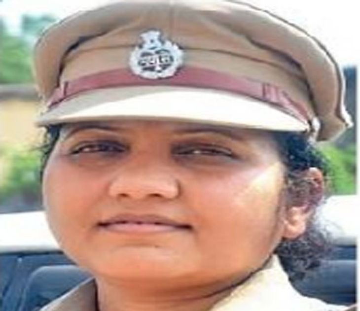 news about lady singham Seema Manohar Datarkar
