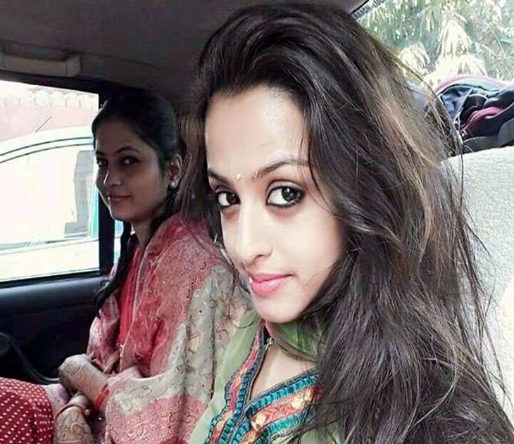 National Pooja Chatterjee Will Become Daughter In Law Of Kishore Kumar | किशोर कुमार यांच्या ...