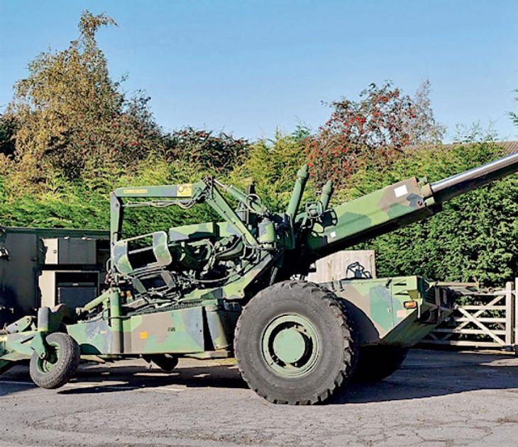 Bofors scam: hearing on April 7 | बोफोर्स घोटाळा: सात एप्रिल रोजी ...